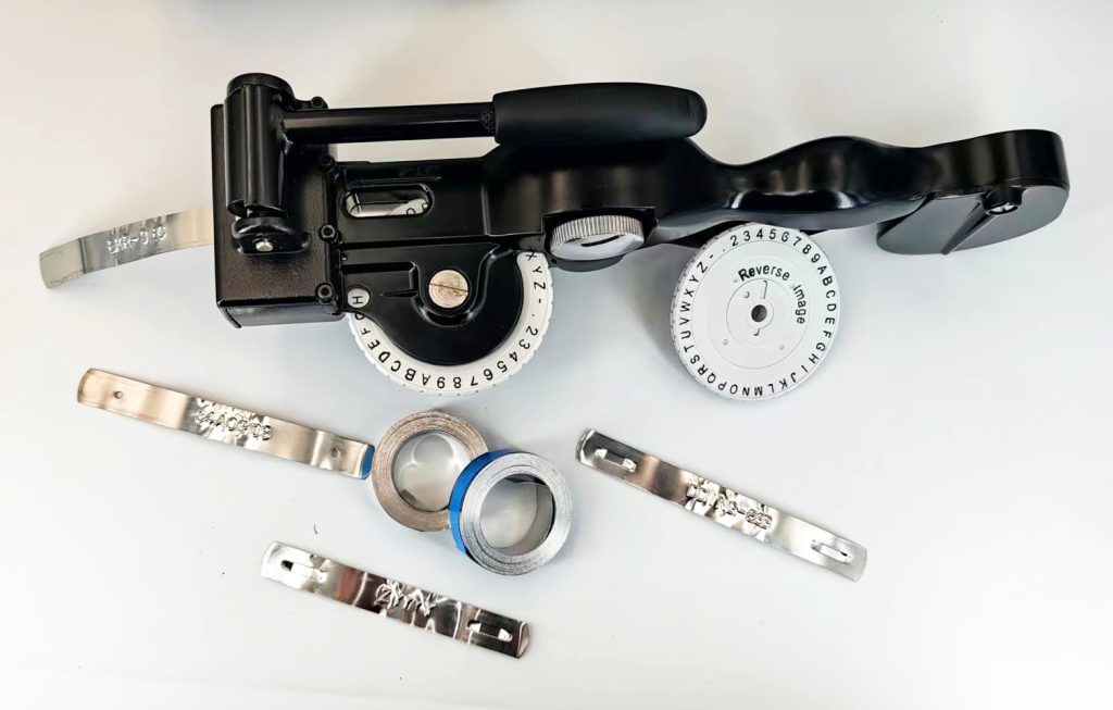 Metal Cable Tags – SHAOXING DINGDONG ELECTRICAL CO., LTD.